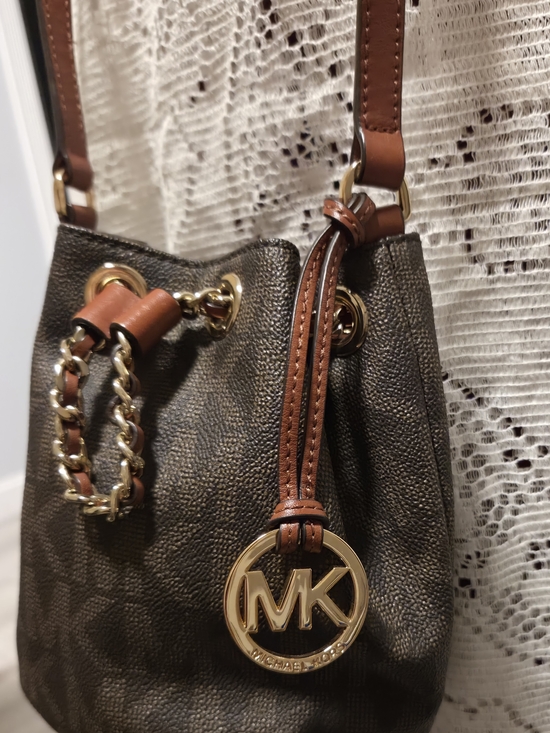Michael Kors | Bags | Michael Kors Brown Drawstring Crossbody Bucket ...